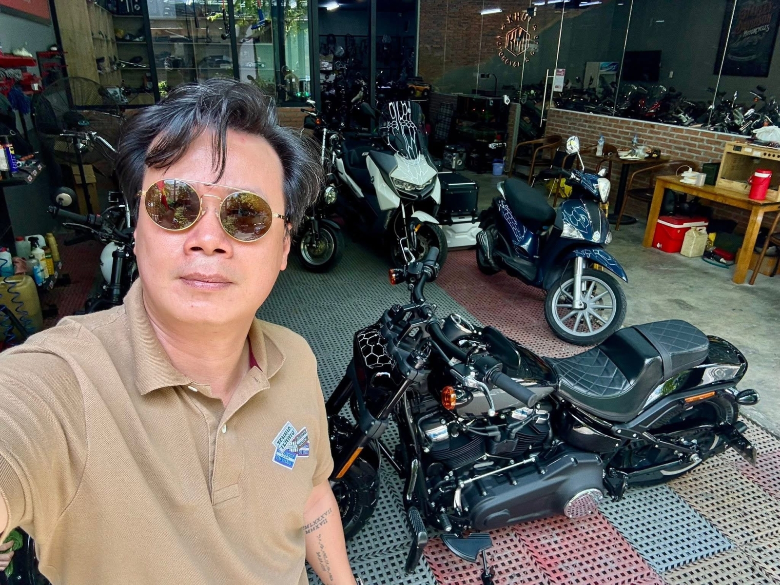 [T5/2025] Harley Softail Fat Bob Grey Haze 2024 & Triumph Trident 660c